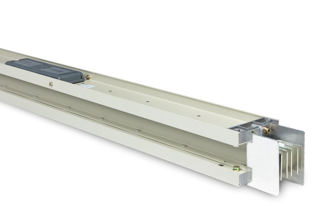 Low Voltage 6300A 690V Sandwich Busbar Trunking System