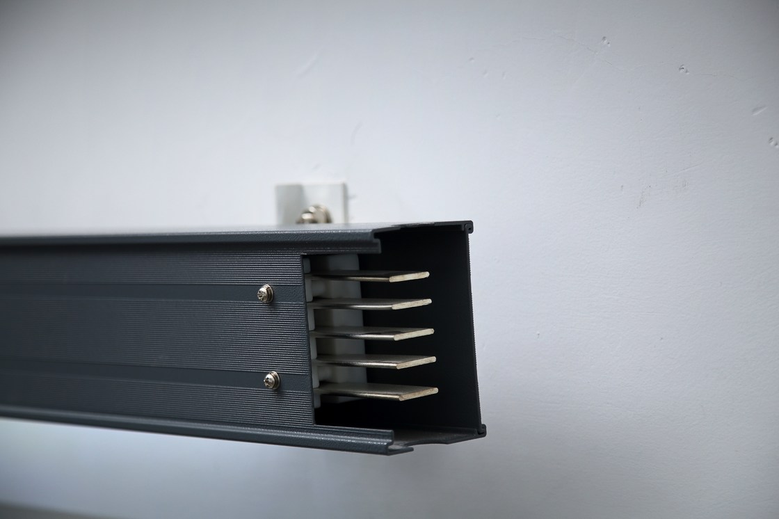 IEC61439-1 Cu AI Conductor 3P4W 3P5W LB Low Voltage Busway